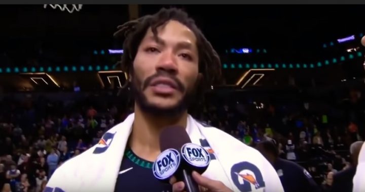 Derrick Rose broke into tears! - Brainbasketball